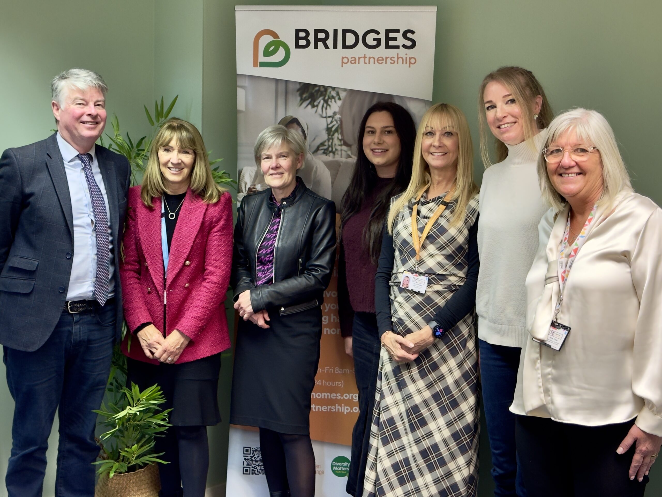 Deputy Mayor Visits Tameside Women’s Centre - Jigsaw Homes Group